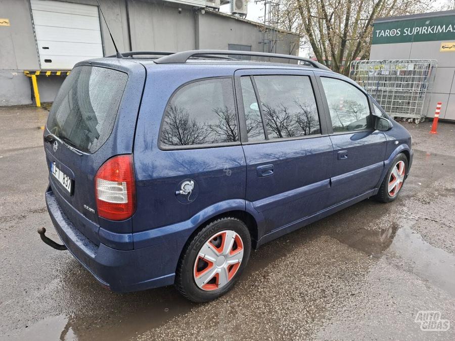 Zils Opel Zafira 2004 Viļņa, ar dzinēja tilpumu 2.20 L un nobraukumu 224 tūkst. km par 820 €, foto 1 vietnē AUTOMOTO.COM.LV