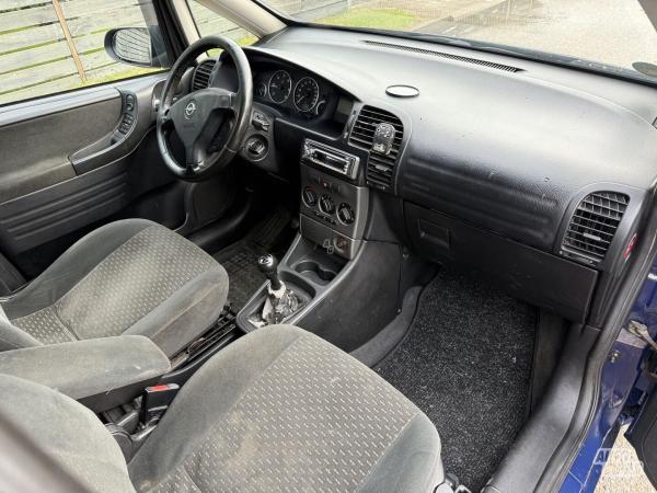 Blue Opel Zafira 2004 in Vilnius, with an engine capacity of 2.20 L and mileage of 356 thousand km for 700 €, photo 5 on AUTOMOTO.COM.LV