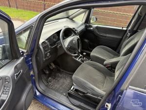 Blue Opel Zafira 2004 in Vilnius, with an engine capacity of 2.20 L and mileage of 356 thousand km for 700 €, photo 8 on AUTOMOTO.COM.LV