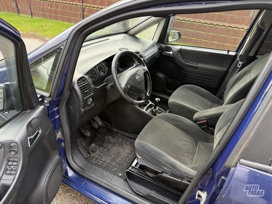 Blue Opel Zafira 2004 in Vilnius, with an engine capacity of 2.20 L and mileage of 356 thousand km for 700 €, photo 8 on AUTOMOTO.COM.LV