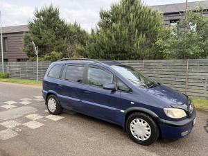Blue Opel Zafira 2004 in Vilnius, with an engine capacity of 2.20 L and mileage of 321 thousand km for 690 €, photo 4 on AUTOMOTO.COM.LV