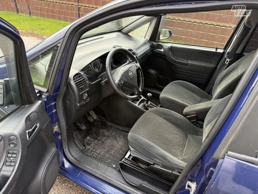 Blue Opel Zafira 2004 in Vilnius, with an engine capacity of 2.20 L and mileage of 321 thousand km for 690 €, photo 8 on AUTOMOTO.COM.LV