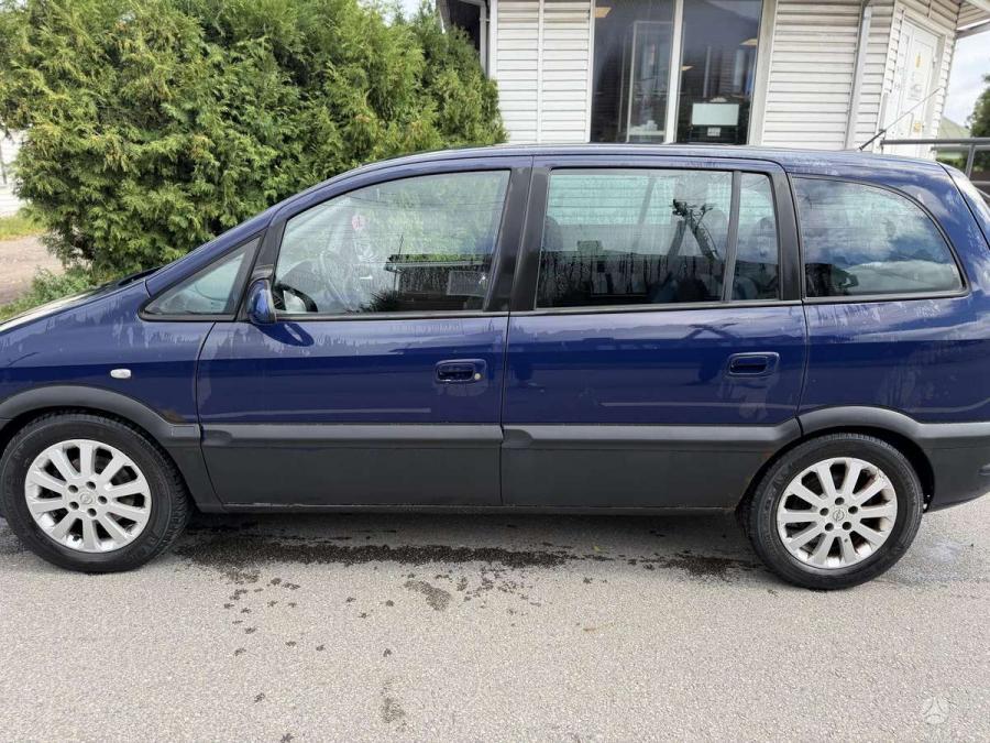 Zils Opel Zafira 2004 Kauņa, ar dzinēja tilpumu 2.00 L un nobraukumu 362 tūkst. km par 550 €, foto 12 vietnē AUTOMOTO.COM.LV