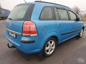 Blue Opel Zafira 2005 in Siauliai, with an engine capacity of 1.90 L and mileage of 329 thousand km for 1300 €, photo 2 on AUTOMOTO.COM.LV