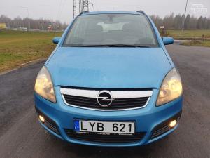 Blue Opel Zafira 2005 in Siauliai, with an engine capacity of 1.90 L and mileage of 329 thousand km for 1300 €, photo 5 on AUTOMOTO.COM.LV