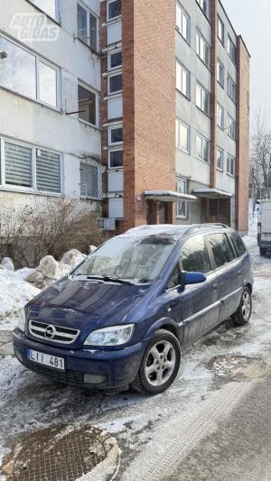 Zils Opel Zafira 2005 Viļņa, ar dzinēja tilpumu 2.20 L un nobraukumu 450 tūkst. km par 700 €, foto  vietnē AUTOMOTO.COM.LV