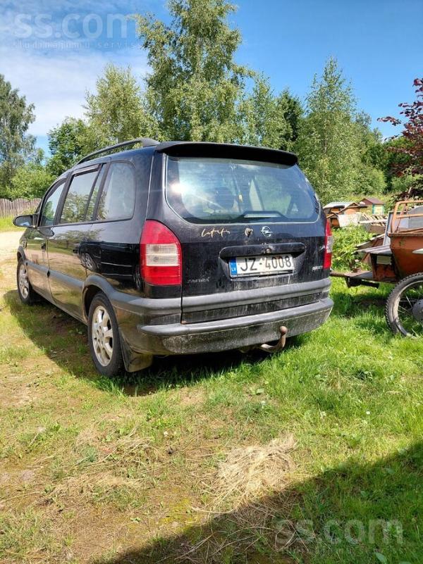 Blue Opel Zafira 2005 in Ogre, with an engine capacity of 2.20 L and mileage of 419 thousand km for 500 €, photo 3 on AUTOMOTO.COM.LV