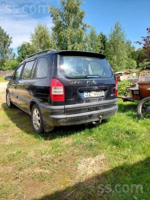 Blue Opel Zafira 2005 in Ogre, with an engine capacity of 2.20 L and mileage of 419 thousand km for 500 €, photo 4 on AUTOMOTO.COM.LV