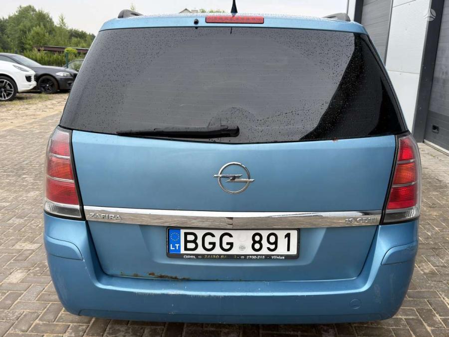 Синий Опель Зафира 2005 в Вильнюс, объемом двигателя 1.91 л и пробегом 750 тыс. км за 499 €, фото 5 на AUTOMOTO.COM.LV