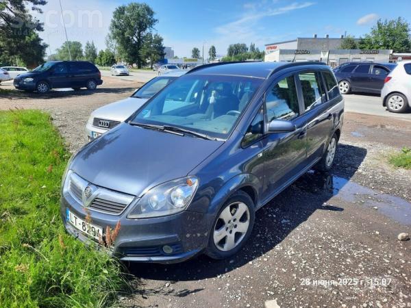 Zils Opel Zafira 2006 Rīga, ar dzinēja tilpumu 1.90 L un nobraukumu 0 tūkst. km par 1100 €, foto 1 vietnē AUTOMOTO.COM.LV