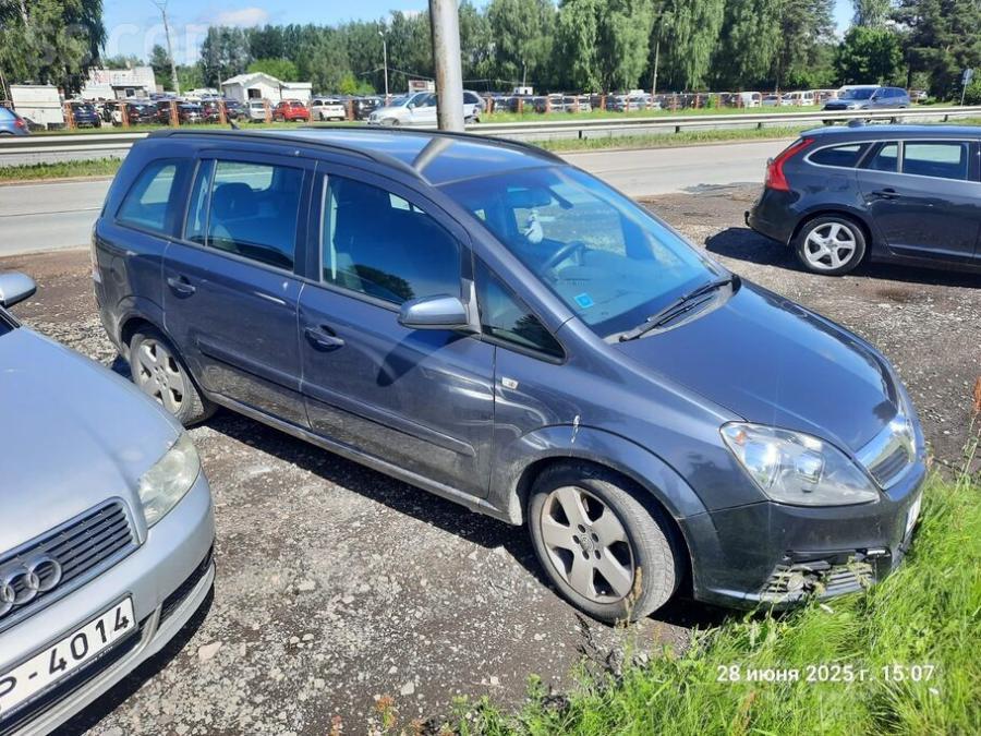 Zils Opel Zafira 2006 Rīga, ar dzinēja tilpumu 1.90 L un nobraukumu 0 tūkst. km par 1100 €, foto 4 vietnē AUTOMOTO.COM.LV