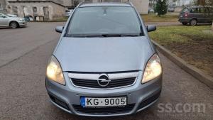 Zils Opel Zafira 2006 Daugavpils, ar dzinēja tilpumu 1.90 L un nobraukumu 310 tūkst. km par 1450 €, foto 2 vietnē AUTOMOTO.COM.LV