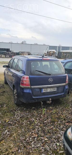 Zils Opel Zafira 2006 Rīga, ar dzinēja tilpumu 1.90 L un nobraukumu 400 tūkst. km par 900 €, foto 3 vietnē AUTOMOTO.COM.LV