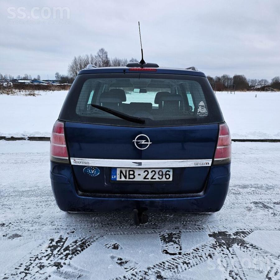 Zils Opel Zafira 2006 Rīga, ar dzinēja tilpumu 1.90 L un nobraukumu 0 tūkst. km par 1850 €, foto 5 vietnē AUTOMOTO.COM.LV