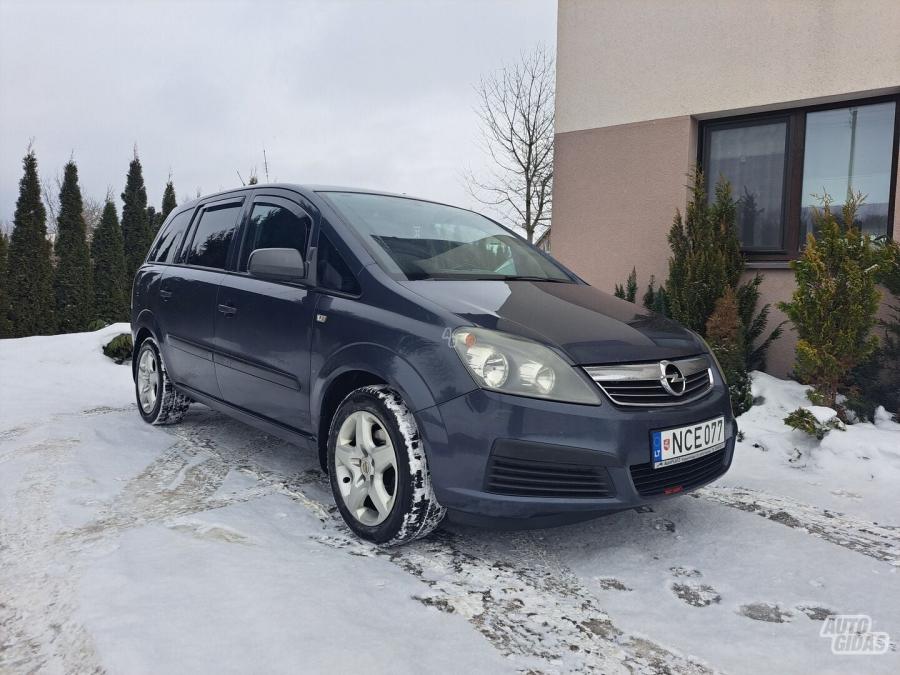 Blue Opel Zafira 2006 in Vilnius, with an engine capacity of 1.80 L and mileage of 302 thousand km for 1850 €, photo 6 on AUTOMOTO.COM.LV