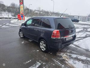 Zils Opel Zafira 2006 Viļņa, ar dzinēja tilpumu 1.80 L un nobraukumu 302 tūkst. km par 1850 €, foto 4 vietnē AUTOMOTO.COM.LV