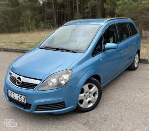 Blue Opel Zafira 2006 in Siauliai, with an engine capacity of 1.90 L and mileage of 327 thousand km for 1250 €, photo  on AUTOMOTO.COM.LV