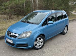 Blue Opel Zafira 2006 in Siauliai, with an engine capacity of 1.90 L and mileage of 327 thousand km for 1250 €, photo 4 on AUTOMOTO.COM.LV