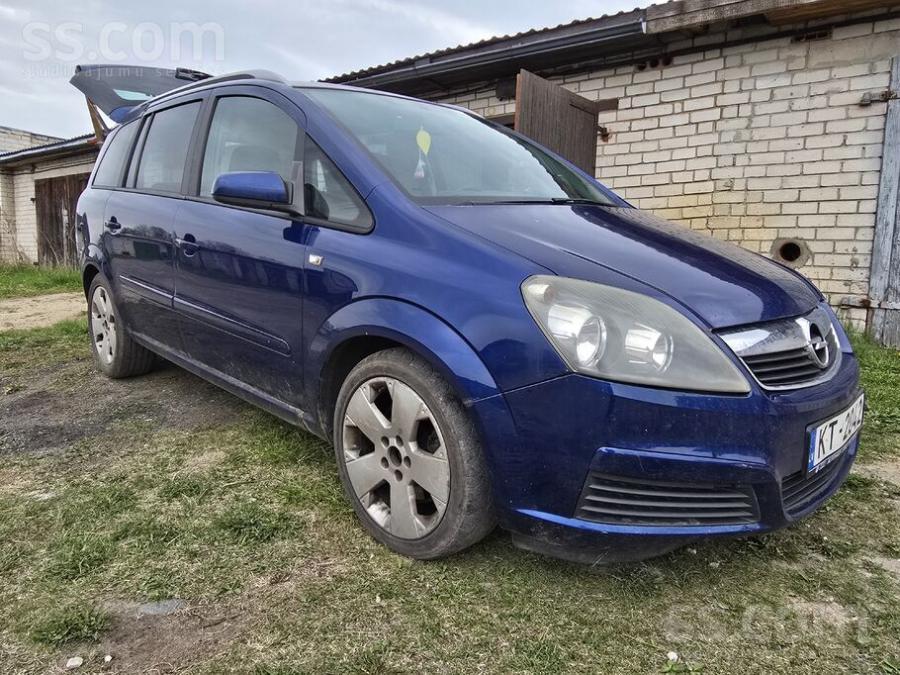 Синий Опель Зафира 2006 в Валмиера, объемом двигателя 1.90 л и пробегом 290 тыс. км за 1200 €, фото 1 на AUTOMOTO.COM.LV