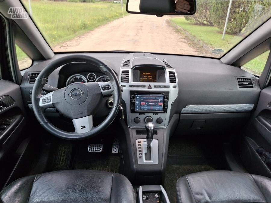 Zils Opel Zafira 2006 Mažeikiai, ar dzinēja tilpumu 1.90 L un nobraukumu 266 tūkst. km par 850 €, foto 8 vietnē AUTOMOTO.COM.LV