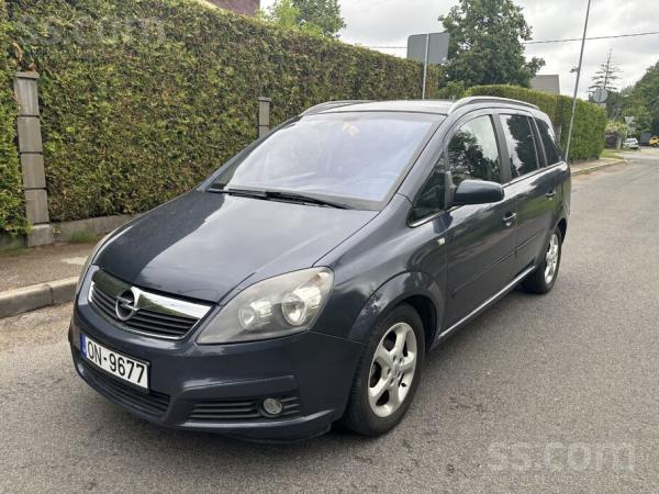 Blue Opel Zafira 2006 in Riga, with an engine capacity of 1.80 L and mileage of 215 thousand km for 2990 €, photo 1 on AUTOMOTO.COM.LV
