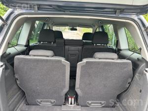 Blue Opel Zafira 2006 in Riga, with an engine capacity of 1.80 L and mileage of 215 thousand km for 2990 €, photo 9 on AUTOMOTO.COM.LV
