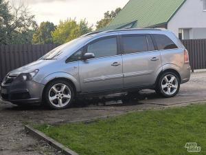 Zils Opel Zafira 2006 Šilutė, ar dzinēja tilpumu 1.90 L un nobraukumu 355 tūkst. km par 1000 €, foto  vietnē AUTOMOTO.COM.LV