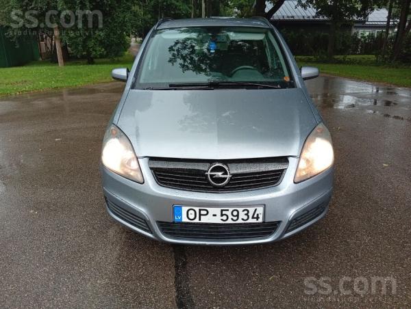 Zils Opel Zafira 2006 Rīga, ar dzinēja tilpumu 1.90 L un nobraukumu 308 tūkst. km par 1050 €, foto 3 vietnē AUTOMOTO.COM.LV