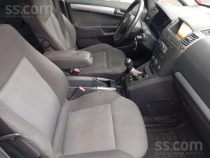 Zils Opel Zafira 2006 Rīga, ar dzinēja tilpumu 1.90 L un nobraukumu 308 tūkst. km par 1050 €, foto 6 vietnē AUTOMOTO.COM.LV