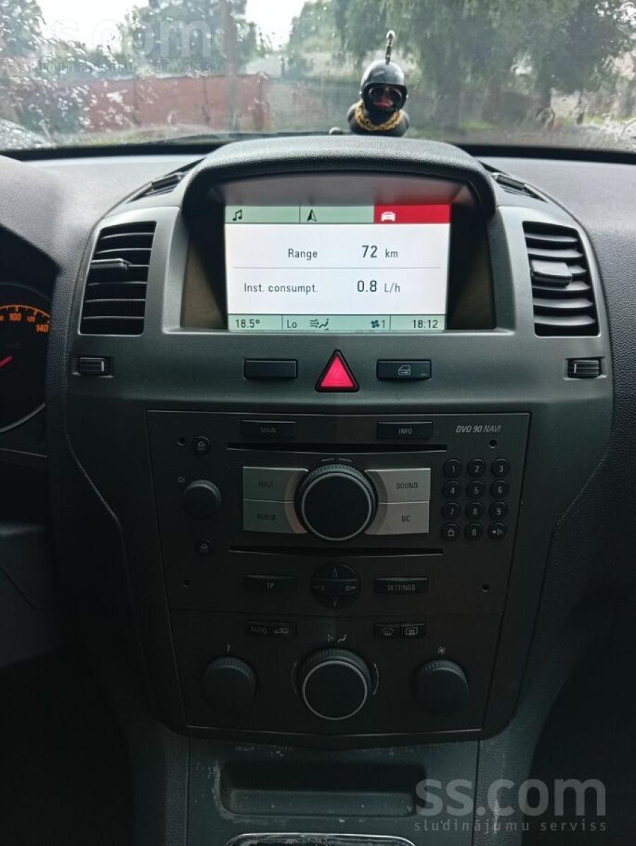 Zils Opel Zafira 2006 Rīga, ar dzinēja tilpumu 1.90 L un nobraukumu 308 tūkst. km par 1050 €, foto 9 vietnē AUTOMOTO.COM.LV