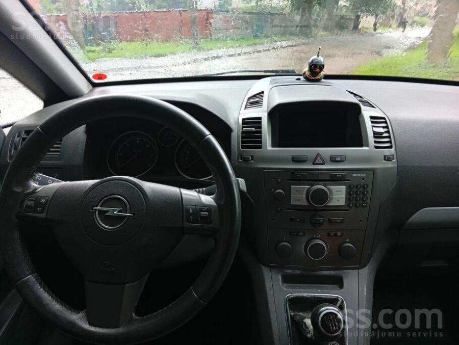 Zils Opel Zafira 2006 Rīga, ar dzinēja tilpumu 1.90 L un nobraukumu 308 tūkst. km par 1050 €, foto 11 vietnē AUTOMOTO.COM.LV