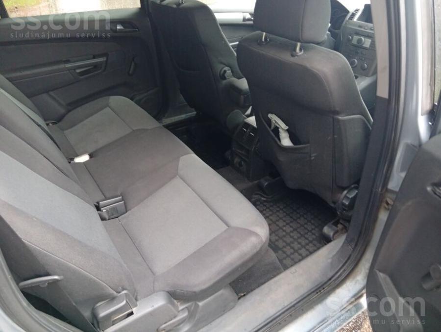Zils Opel Zafira 2006 Rīga, ar dzinēja tilpumu 1.90 L un nobraukumu 308 tūkst. km par 1050 €, foto 12 vietnē AUTOMOTO.COM.LV