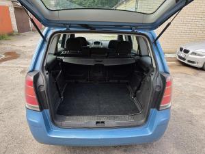 Blue Opel Zafira 2006 in Kaunas, with an engine capacity of 1.91 L and mileage of 315 thousand km for 990 €, photo 11 on AUTOMOTO.COM.LV