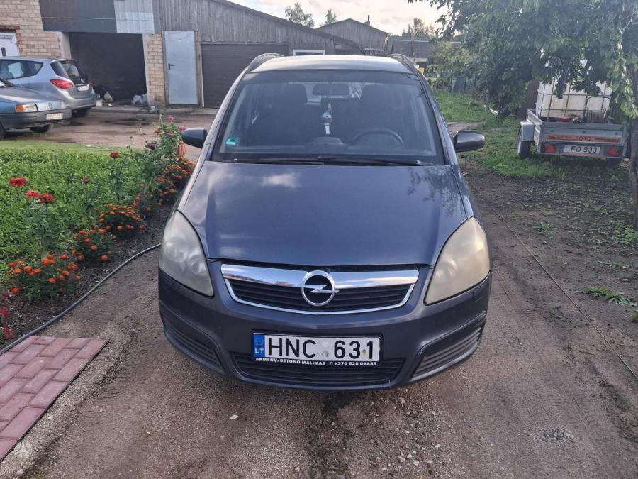 Zils Opel Zafira 2006 Šauļi, ar dzinēja tilpumu 1.80 L un nobraukumu 467 tūkst. km par 999 €, foto 1 vietnē AUTOMOTO.COM.LV