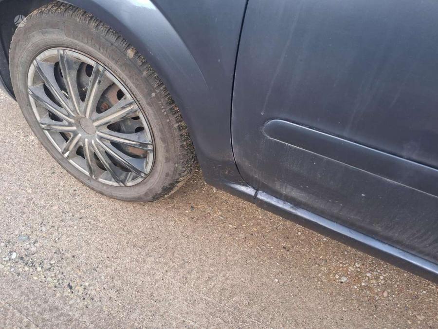 Zils Opel Zafira 2006 Šauļi, ar dzinēja tilpumu 1.80 L un nobraukumu 467 tūkst. km par 999 €, foto 4 vietnē AUTOMOTO.COM.LV