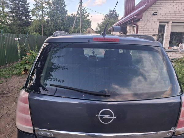 Zils Opel Zafira 2006 Šauļi, ar dzinēja tilpumu 1.80 L un nobraukumu 467 tūkst. km par 999 €, foto 4 vietnē AUTOMOTO.COM.LV