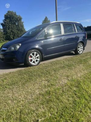 Zils Opel Zafira 2006 Kauņa, ar dzinēja tilpumu 1.91 L un nobraukumu 253 tūkst. km par 1950 €, foto 17 vietnē AUTOMOTO.COM.LV