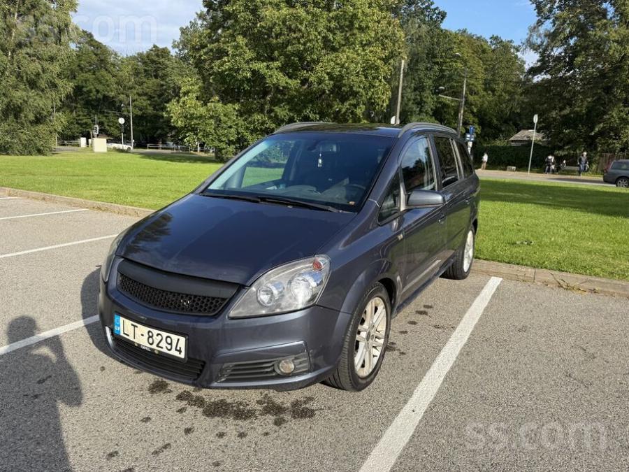 Синий Опель Зафира 2006 в Рига, объемом двигателя 1.90 л и пробегом 230 тыс. км за 1899 €, фото 3 на AUTOMOTO.COM.LV