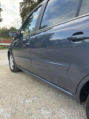 Zils Opel Zafira 2006 Rīga, ar dzinēja tilpumu 1.80 L un nobraukumu 215 tūkst. km par 2850 €, foto 10 vietnē AUTOMOTO.COM.LV