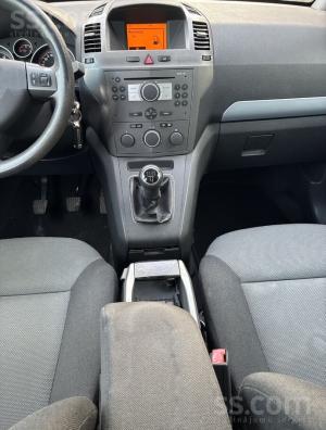 Zils Opel Zafira 2006 Rīga, ar dzinēja tilpumu 1.80 L un nobraukumu 215 tūkst. km par 2850 €, foto 19 vietnē AUTOMOTO.COM.LV