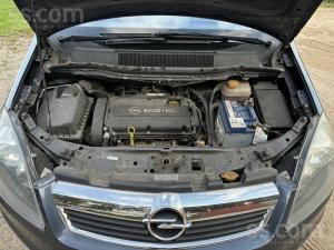 Zils Opel Zafira 2006 Rīga, ar dzinēja tilpumu 1.80 L un nobraukumu 215 tūkst. km par 2850 €, foto 25 vietnē AUTOMOTO.COM.LV