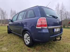 Blue Opel Zafira 2007 in Ignalina, with an engine capacity of 1.60 L and mileage of 281 thousand km for 2000 €, photo 5 on AUTOMOTO.COM.LV