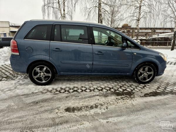 Zils Opel Zafira 2007 Kauņa, ar dzinēja tilpumu 1.90 L un nobraukumu 353 tūkst. km par 1900 €, foto 5 vietnē AUTOMOTO.COM.LV