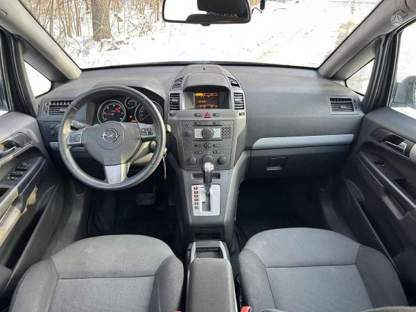 Zils Opel Zafira 2007 Kauņa, ar dzinēja tilpumu 1.91 L un nobraukumu 281 tūkst. km par 2200 €, foto 10 vietnē AUTOMOTO.COM.LV