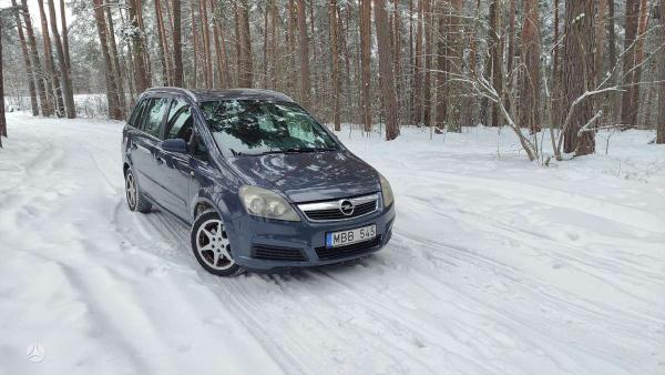 Zils Opel Zafira 2007 Viļņa, ar dzinēja tilpumu 1.91 L un nobraukumu 328 tūkst. km par 1850 €, foto 2 vietnē AUTOMOTO.COM.LV