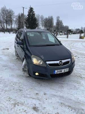 Blue Opel Zafira 2007 in Vilkaviskis, with an engine capacity of 1.90 L and mileage of 325 thousand km for 1849 €, photo 2 on AUTOMOTO.COM.LV