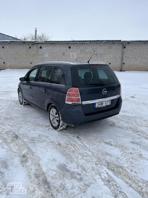 Zils Opel Zafira 2007 Vilkaviškis, ar dzinēja tilpumu 1.90 L un nobraukumu 325 tūkst. km par 1849 €, foto 4 vietnē AUTOMOTO.COM.LV