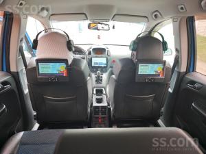 Zils Opel Zafira 2007 Liepāja, ar dzinēja tilpumu 2.00 L un nobraukumu 247 tūkst. km par 4000 €, foto  vietnē AUTOMOTO.COM.LV