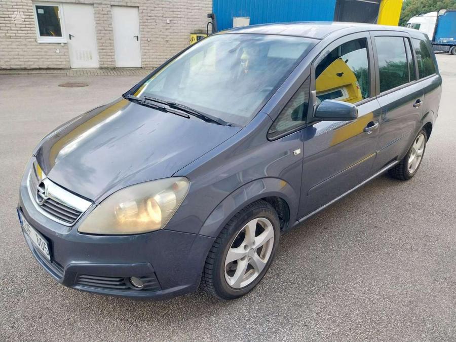 Zils Opel Zafira 2007 Šauļi, ar dzinēja tilpumu 1.91 L un nobraukumu 320 tūkst. km par 950 €, foto 6 vietnē AUTOMOTO.COM.LV