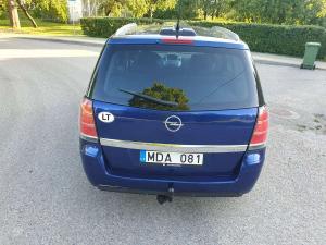 Zils Opel Zafira 2007 Vilkaviškis, ar dzinēja tilpumu 1.91 L un nobraukumu 284 tūkst. km par 1150 €, foto 7 vietnē AUTOMOTO.COM.LV